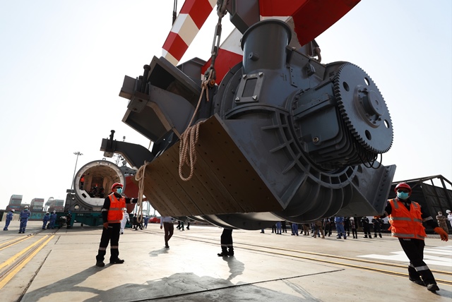 Avances en la modernización del submarino BAP “Chipana” de la Marina de ...