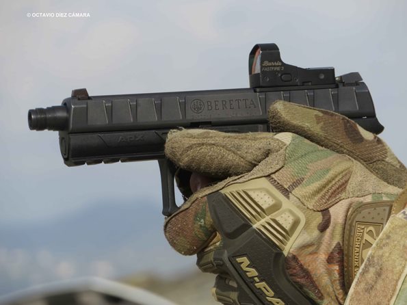 Pistolas APX para las Operaciones Especiales de Italia - Noticias ...