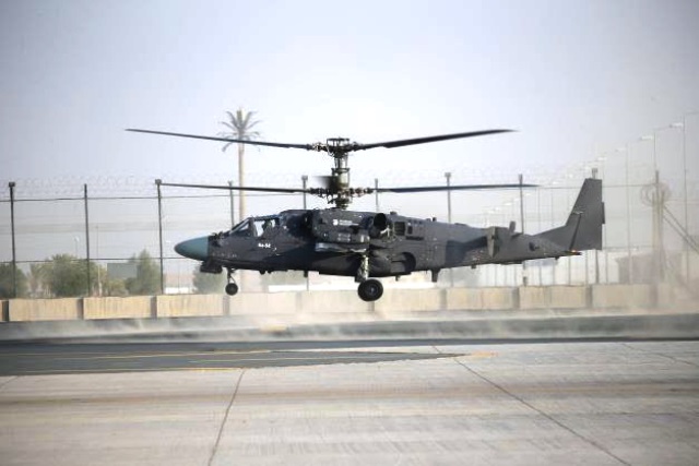 Por primera vez el helicóptero ruso de combate Mi-28NE en el Dubai ...