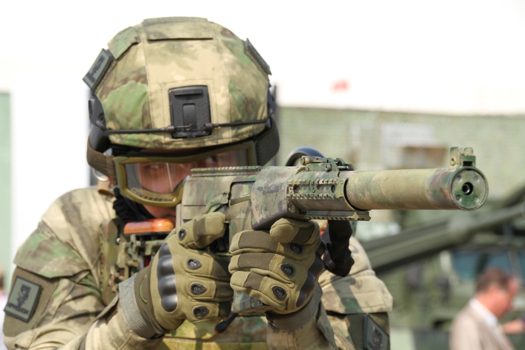 Así va a mejora el Ejército ruso el equipamiento de sus combatientes ...