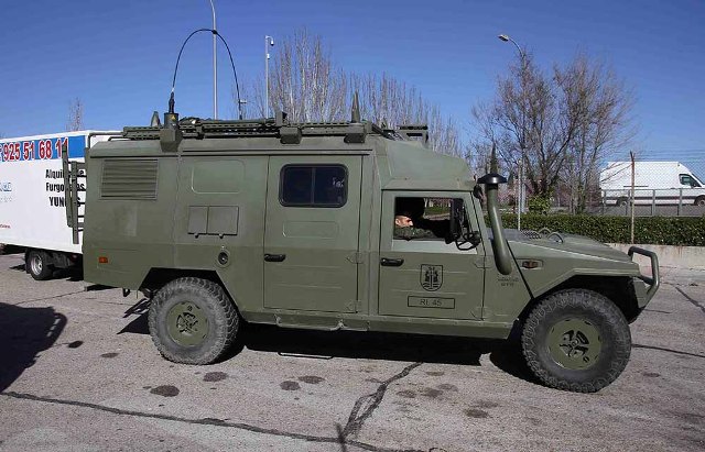 Las nuevas versiones del Uro VAMTAC, el VCI Pizarro, y otros vehículos ...