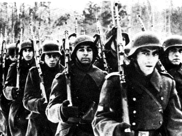 La División Azul - Noticias Defensa Ayer Noticia