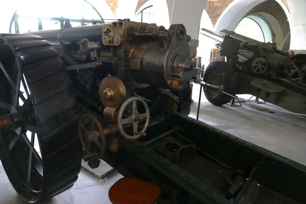 El espectacular cañón Armstrong 1912: de Reino Unido a España pasando ...