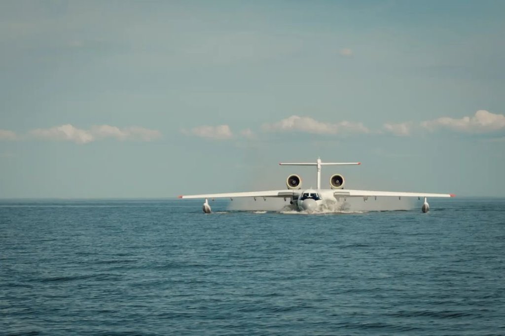 Argelia a punto de recibir su primer anfibio Beriev Be-200ES - Noticias ...