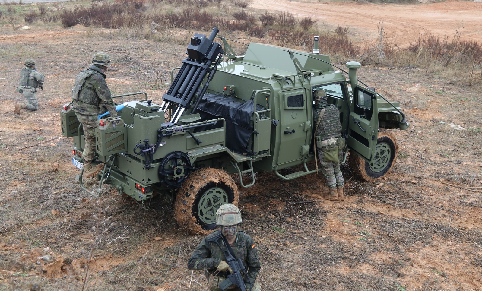 Primer mortero EIMOS de la Brigada Paracaidista del Ejército de Tierra ...