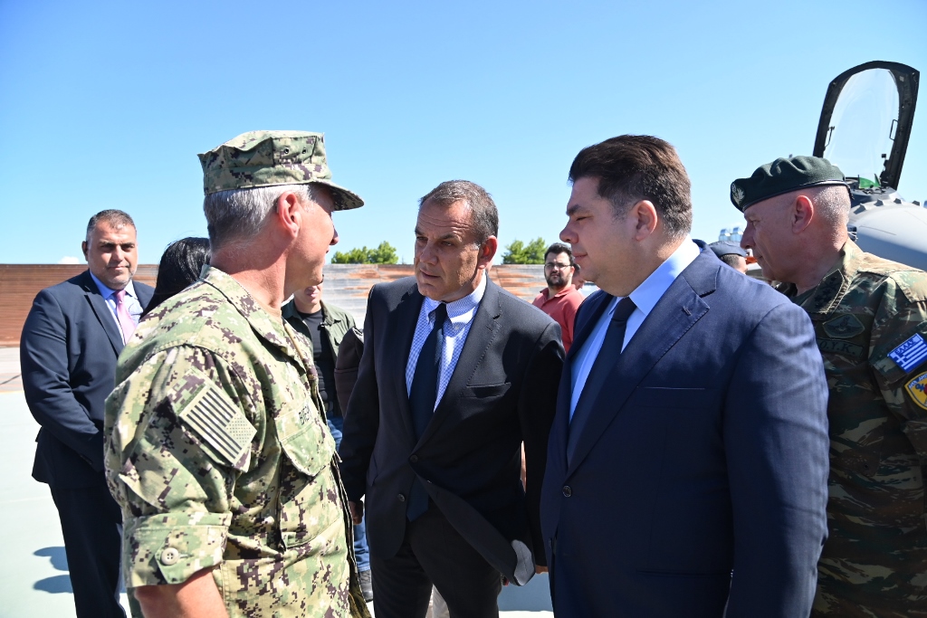 Grecia recibe los dos primeros aviones de combate F-16 modernizados ...