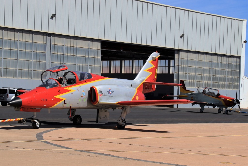 Operatividad del PC-21 en el Ejército del Aire y del Espacio - Noticias ...