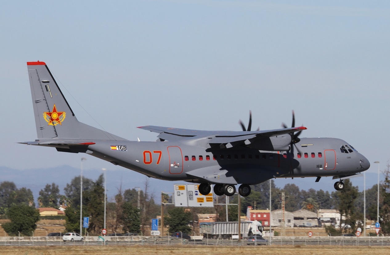 Airbus presenta el primer A400M de Kazajistán - Noticias Defensa Africa-Asia-Pací­fico