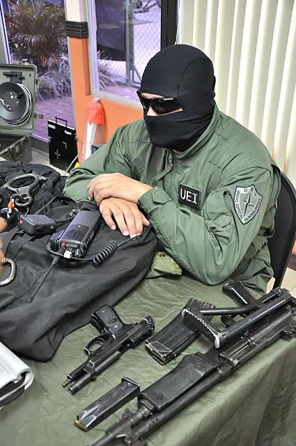 Costa Rica robustece sus fuerzas armadas: armas, aviones Y12E y C145 y ...