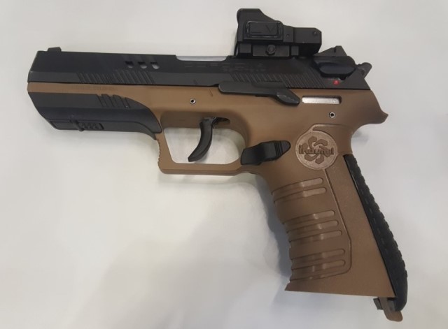 Indumil lanza en Expodefensa la pistola “Córdova PL” y la escopeta ...