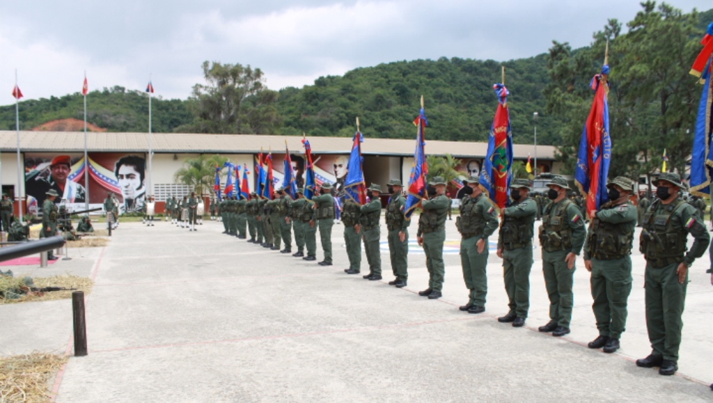 Ejército y Guardia Nacional de Venezuela renueva los comandantes de 29 ...