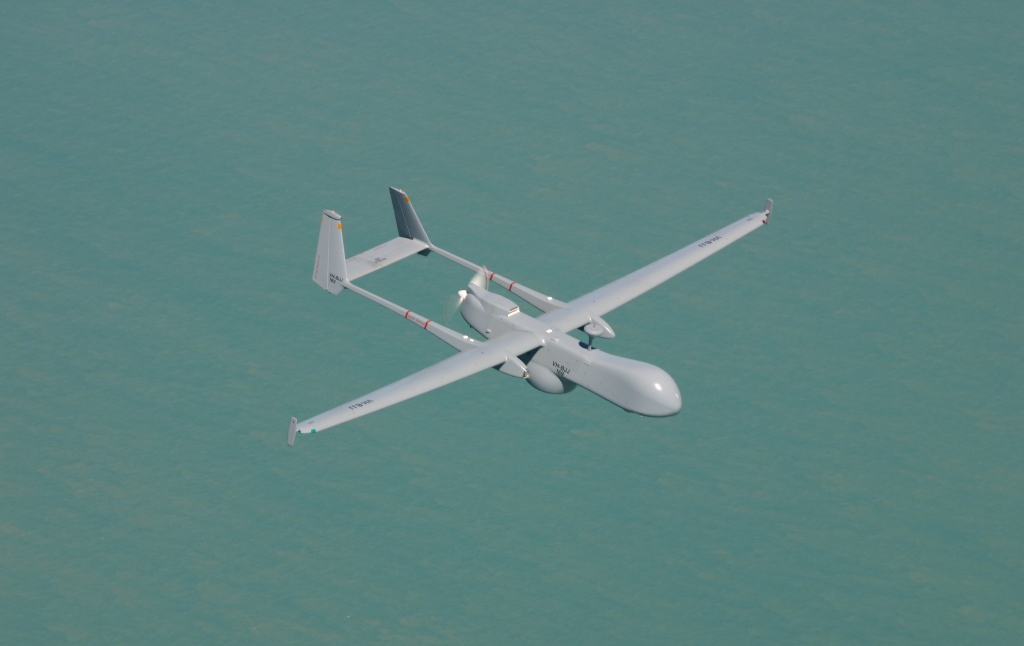 El Heron de IAI volará en Grecia sin supervisión ni control militar ...