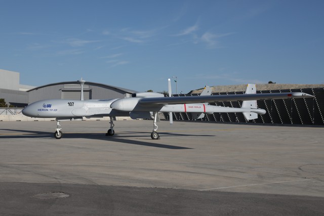 IAI lanza el UAV “Heron TP-XP” -noticia defensa.com - Noticias Defensa ...