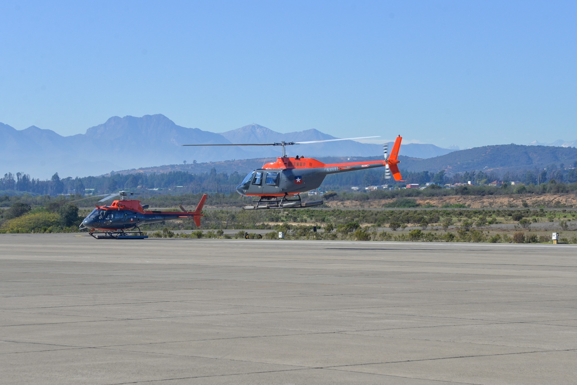 El último vuelo del JetRanger en la Armada de Chile - Noticias Defensa ...