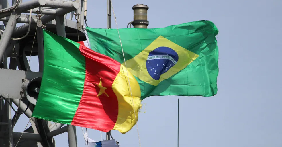 Llegan por primera vez a Brasil buques militares de Camerún - Noticias ...