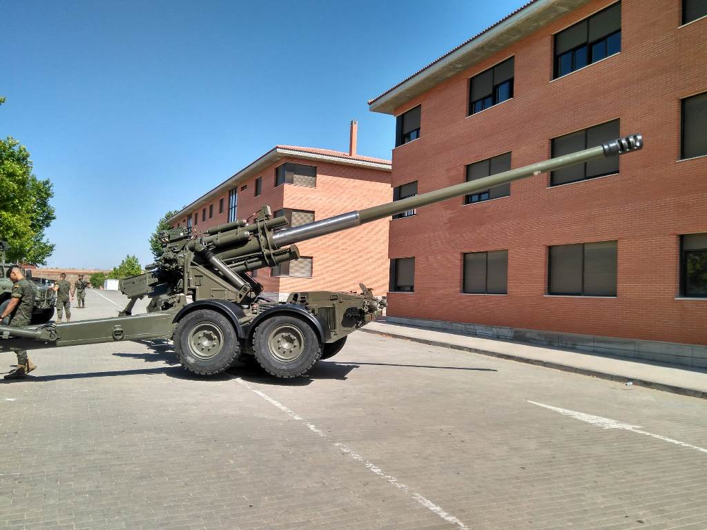 Las opciones de mejora de los obuses 155/52 del Ejército de Tierra ...