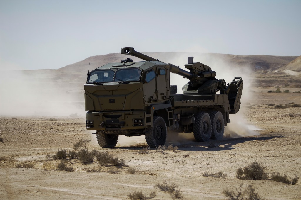 Sistema de artillería ATMOS de 155 mm para el Ejército de Colombia ...
