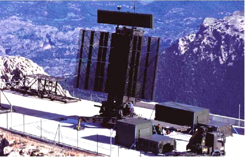 Primer radar móvil tridimensional LTR-25 del Ejército del Aire - Noticias Defensa España