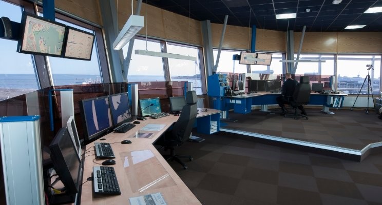 Elegido Sistema de control del tráfico marítimo, VTS, para Estado Río ...