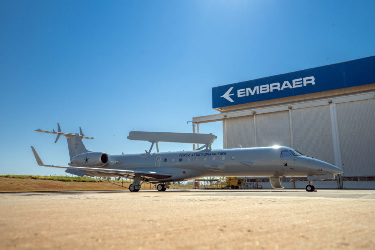 Fuerza Aérea Brasileña recibe un EMB 145 AEW&C modernizado - Noticias ...