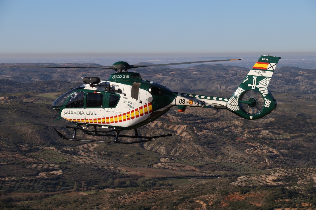 Los nuevos Airbus Helicopters H135 del Servicio Aéreo de la Guardia ...
