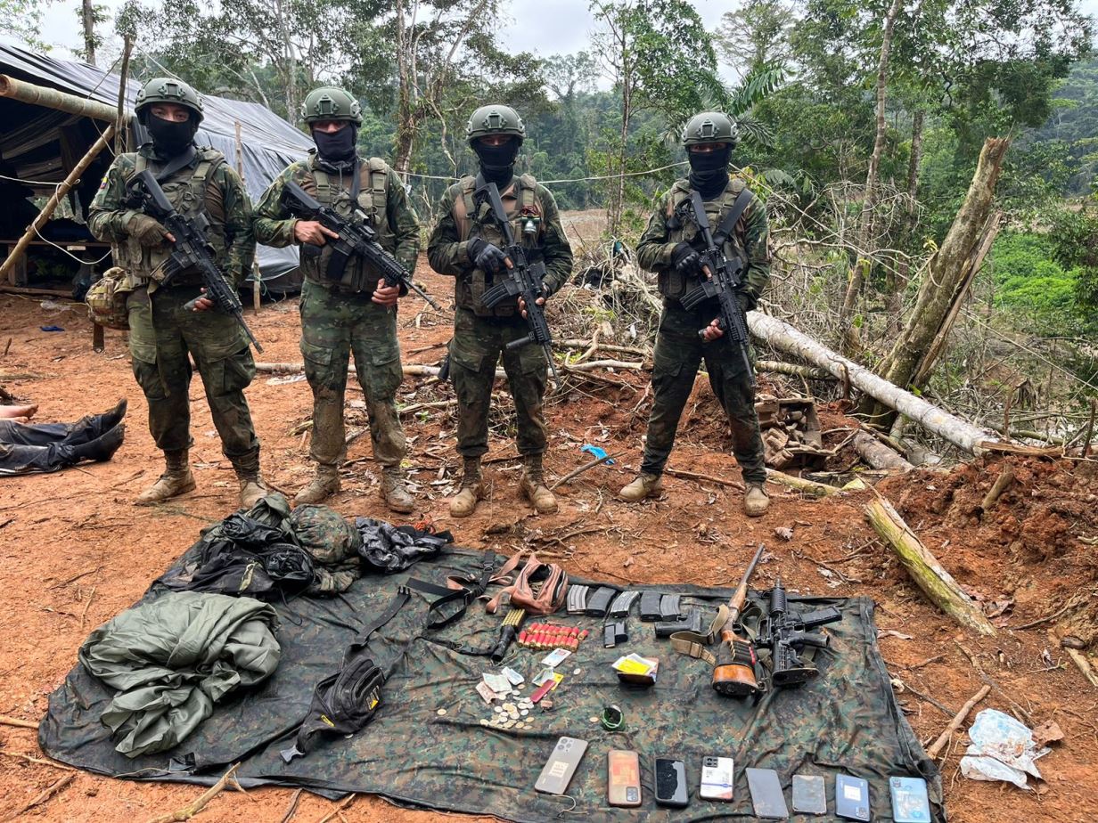 Enfrentamiento Fuerzas Armadas Ecuador contra Grupos Irregulares Armados - Noticias Defensa Ecuador
