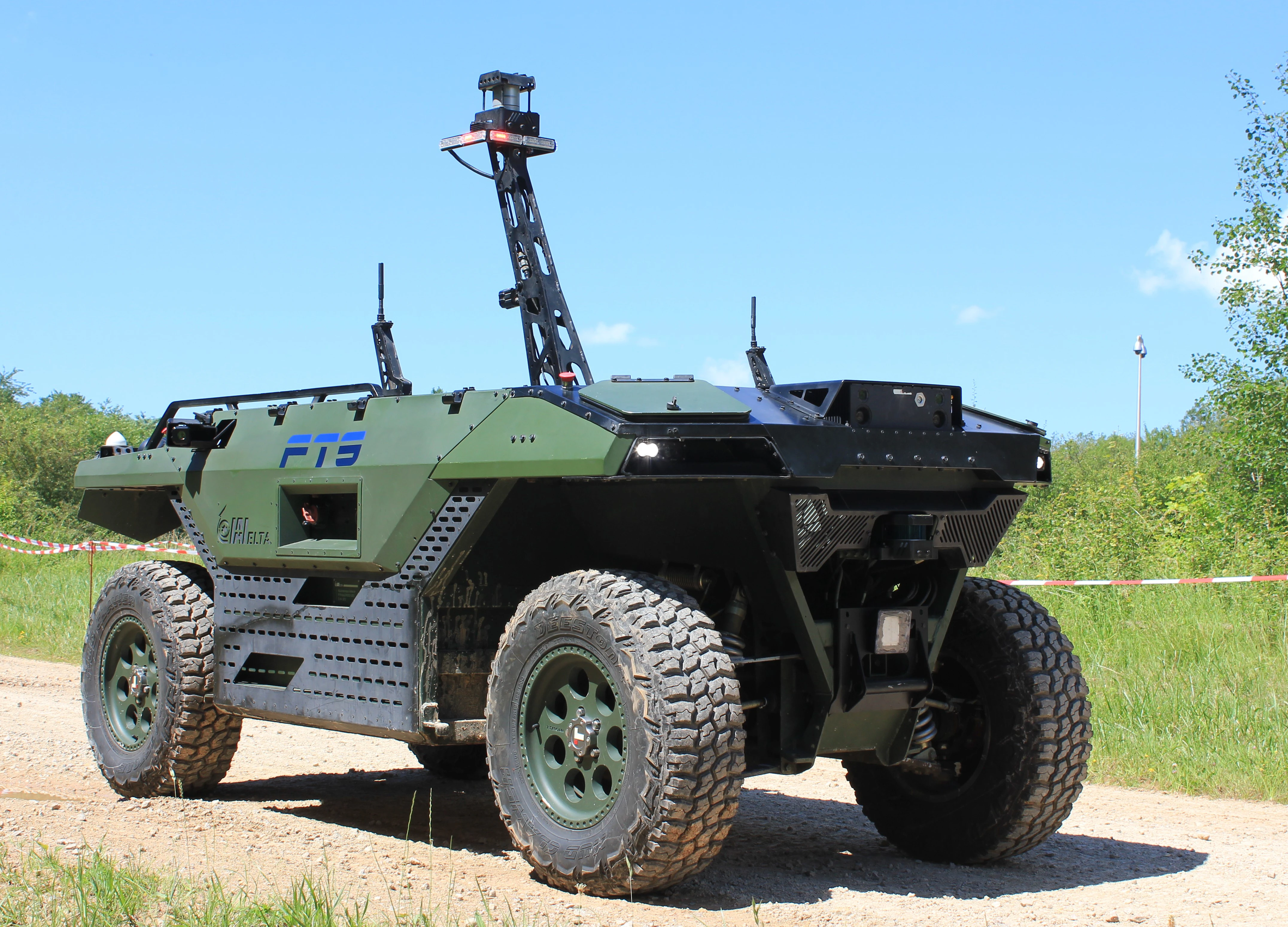 El REX MkII, número uno en la prueba europea de robots terrestres ...