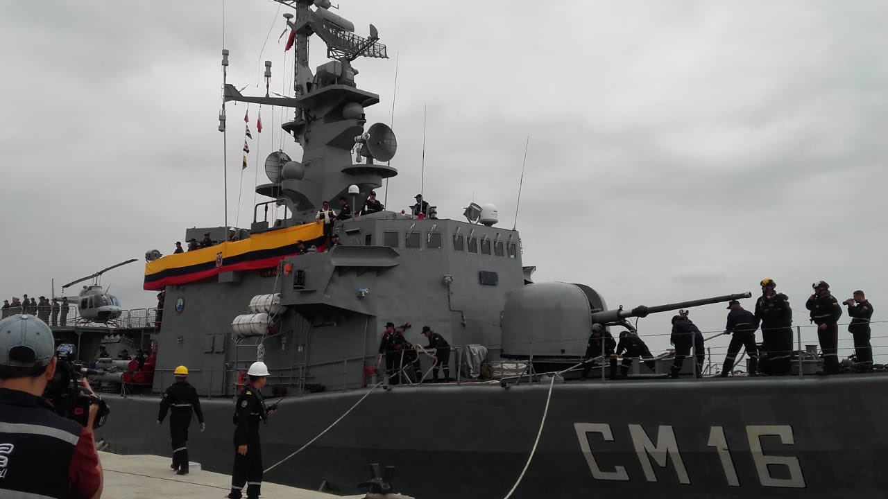 Corbeta Misilera “Loja” Armada de Ecuador rumbo a Chile a UNITAS 2024 ...