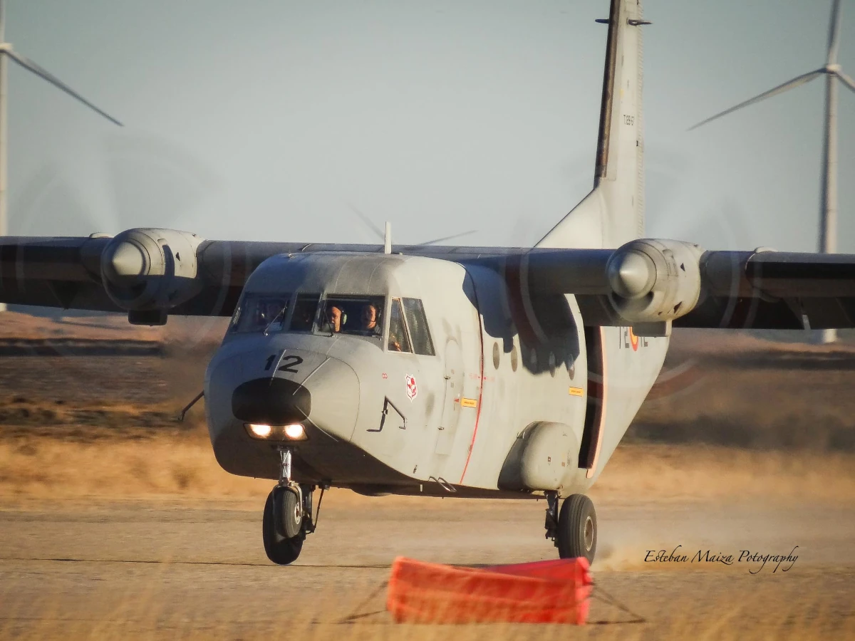 El Ala 37 del Ejército del Aire y del Espacio se despide del Aviocar - Noticias Defensa España