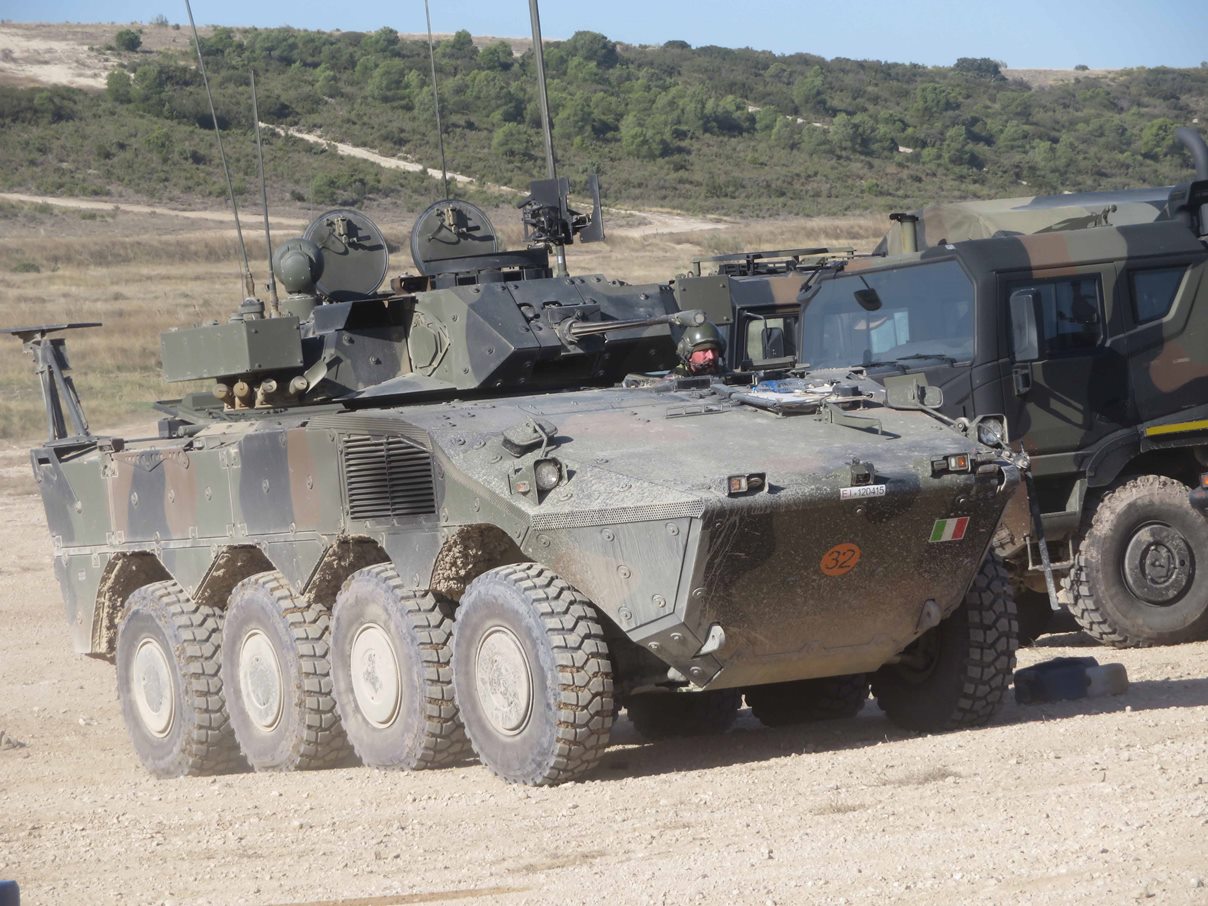 Blindados 8x8 Freccia de nueva generación de Ejército Italia - Noticias ...