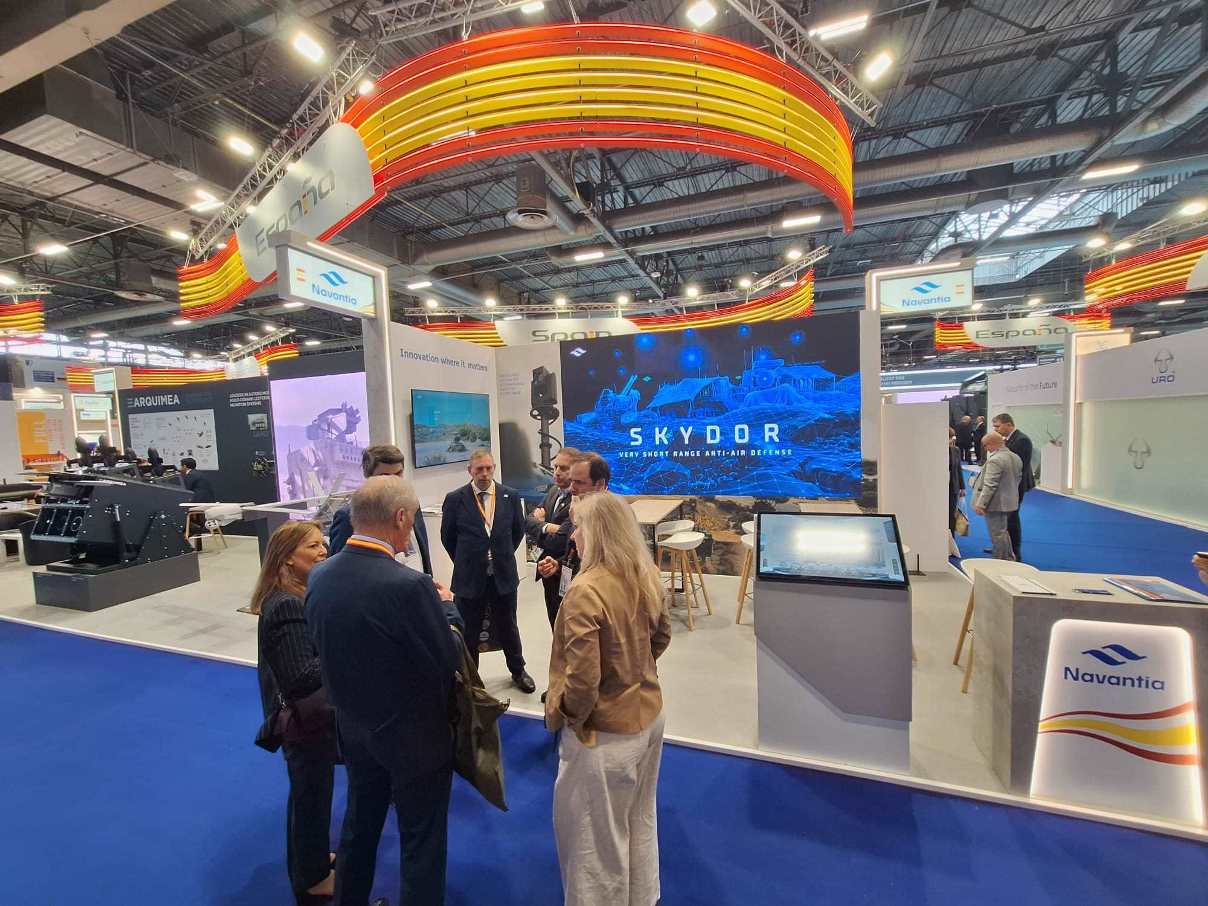 Navantia impulsa su oferta terrestre en Eurosatory con SERT y Skydor ...