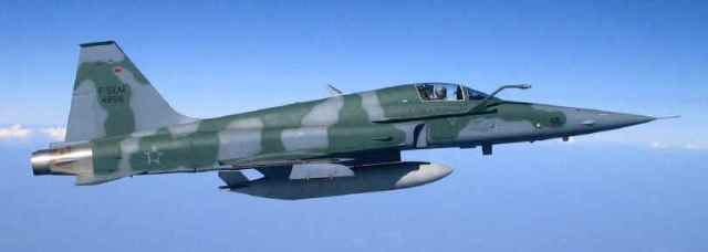 Brasil culmina su programa de modernización de cazas F-5-noticia ...
