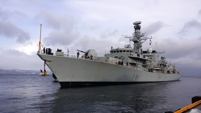 El buque de la Royal Navy HMS Sutherland en Gibraltar -noticia defensa ...