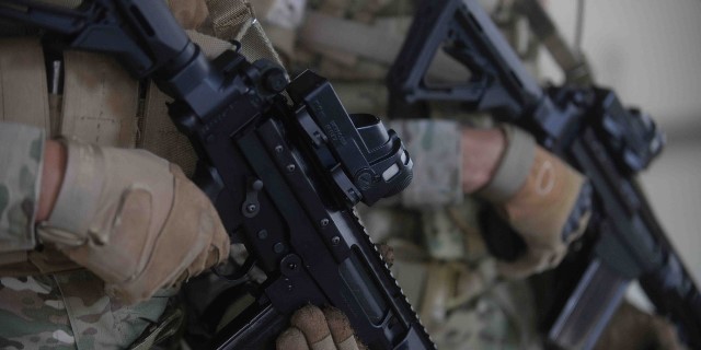 Modernización del arma emblemática del Ejército Argentino, el FAL ...