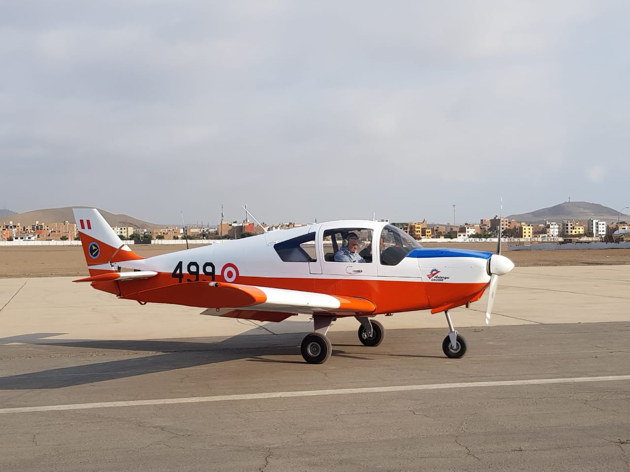 La Fuerza Aérea del Perú adquiere más CH-2000 Alarus - Noticias Defensa ...