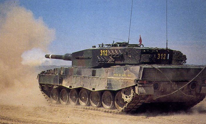 Verano del 98: luz verde a la fabricación en España del Leopard 2 ...