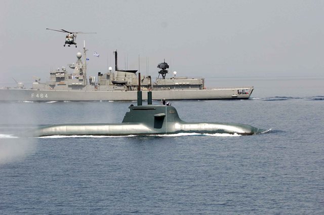 Cuatro submarinos del tipo U-212 NFS para la Marina italiana-noticia ...