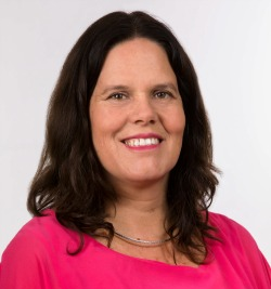 Maya Fernández, nieta de Salvador Allende, nueva ministra de Defensa de ...