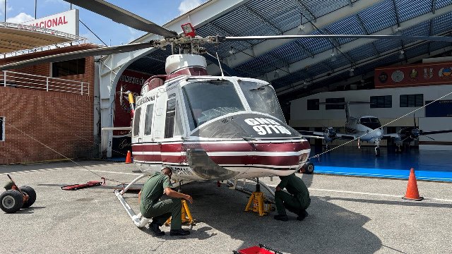 Reconocimiento De Aeronaves Bell 412 AVIAMIL : Cultura Aeronáutica: