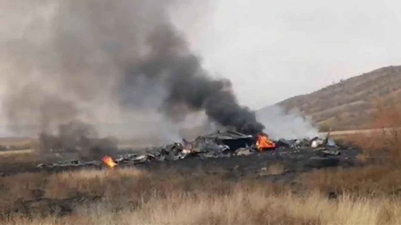 20 militares muertos en accidente C-130E Hércules Fuerza Aérea Turquía ...