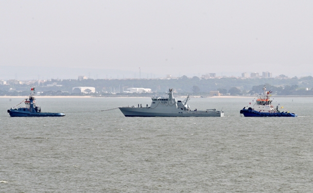 Llega a Portugal el primero de los patrulleros Stanflex 300 comprados ...