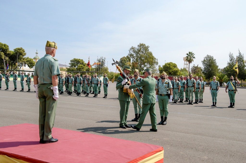 Relevos de mando en unidades de la BRILEG - Noticias Defensa España