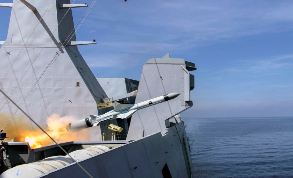 Cien misiles antibuque MM40 Block3c para la Marina Francesa - Noticias Defensa Defensa Naval