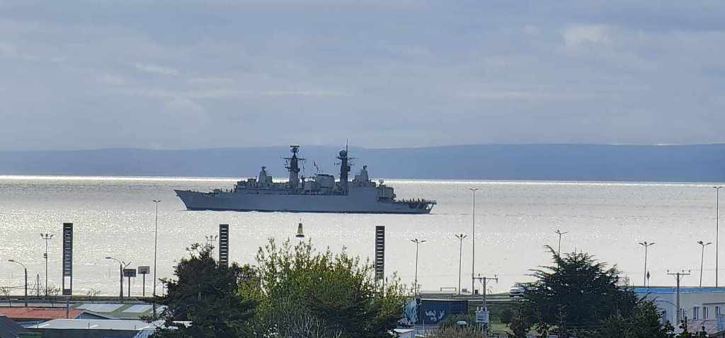 Gran despliegue naval de la Armada de Chile en el sur del país ...