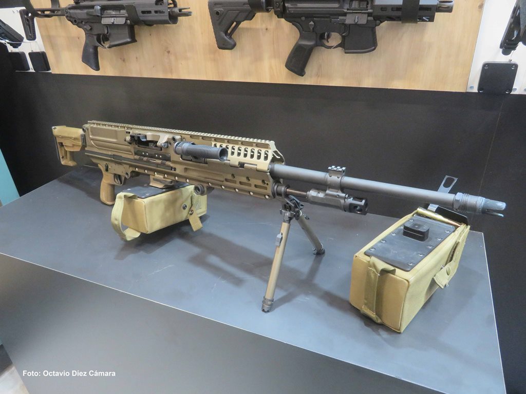 Avanza puesta en servicio ametralladora XM250 con el US Army - Noticias ...