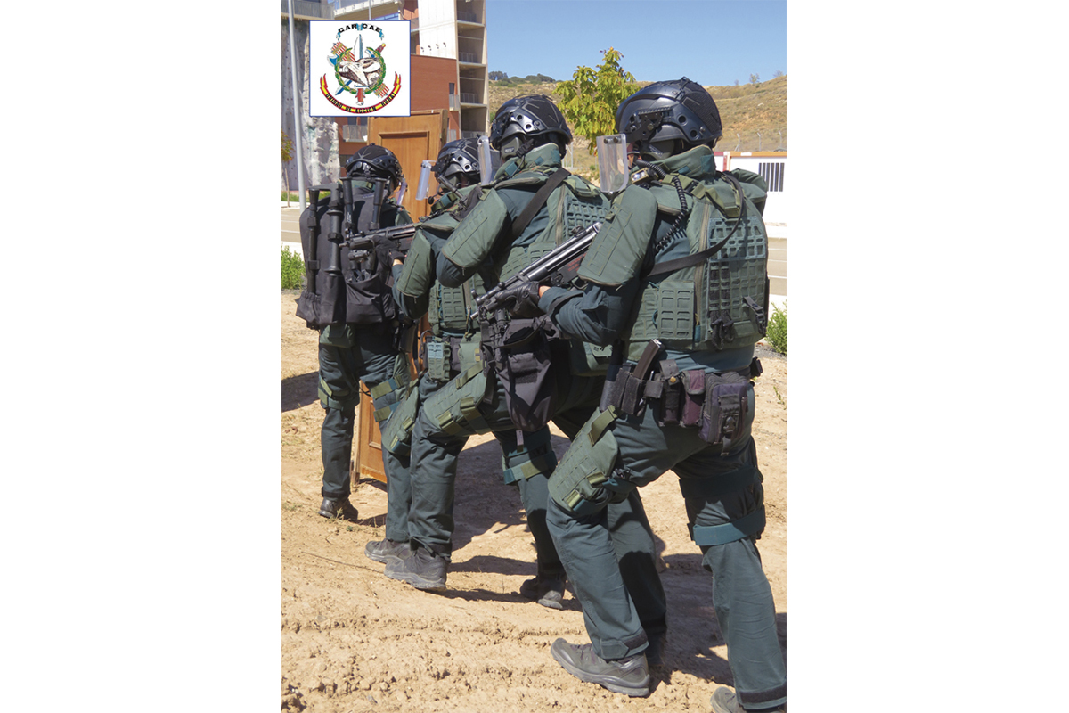 UAR, Guardias civiles de élite para operaciones alto riesgo - Noticias ...