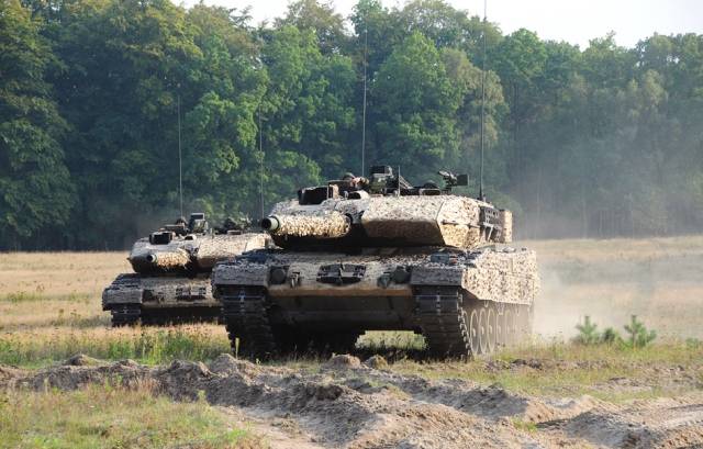Rheinmetall modernizará 104 carros Leopard 2 alemanes al estándar 2 A7V-noticia defensa.com ...
