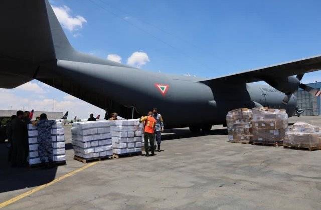 Dos aviones de la Fuerza Aérea Mexicana y uno de la Armada de México inician el puente aéreo de ...