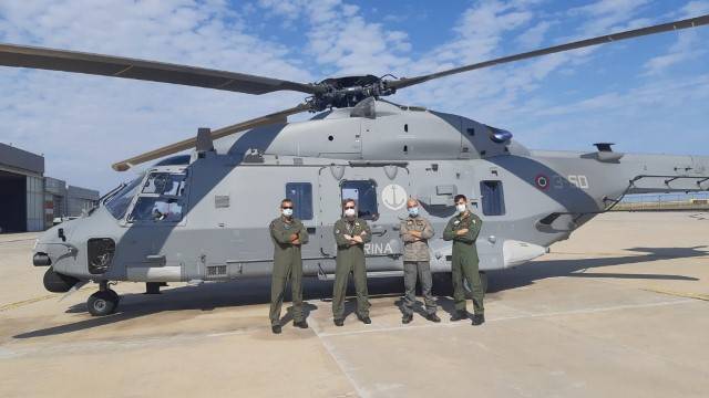 Italia ya ha recibido todos sus NH90 tácticos navales. La Armada española pendiente aún de los ...