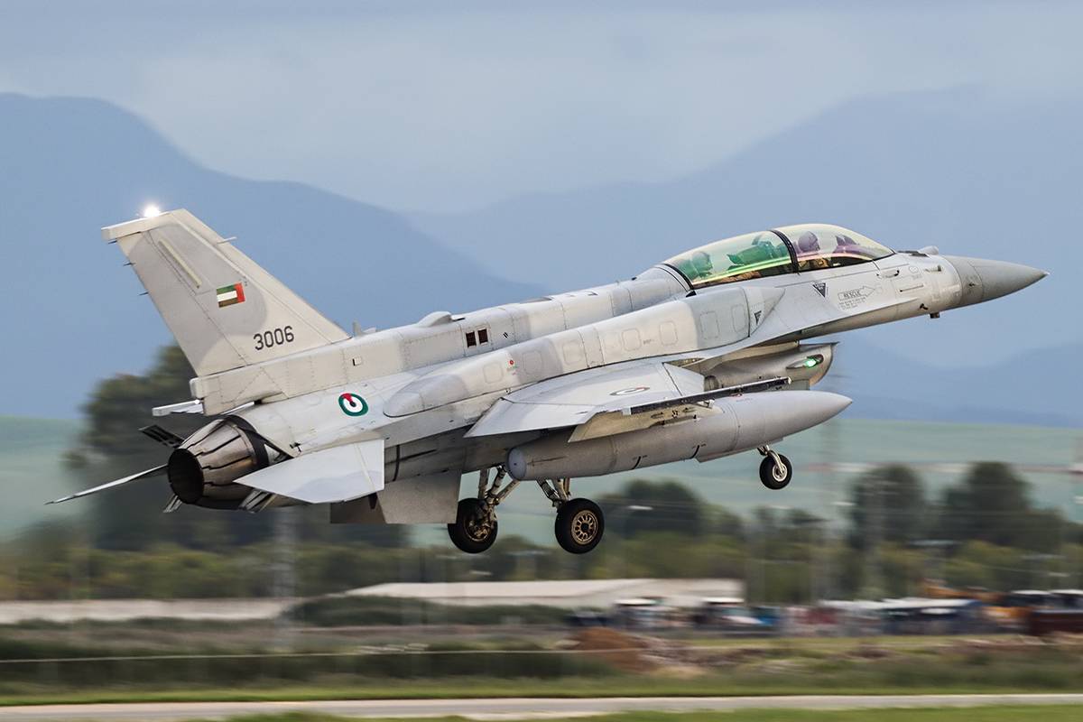 Aviones de la Real Fuerza Aérea Saudita que surcaron España - Noticias Defensa Galería